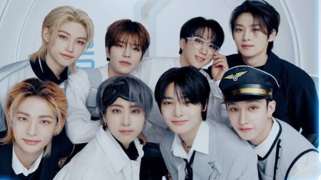 Stray Kids Make K-Pop History as First to Headline London’s Tottenham ...